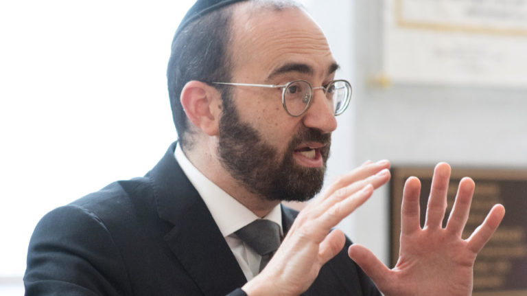 Finger on the Pulse - Mishpacha Magazine