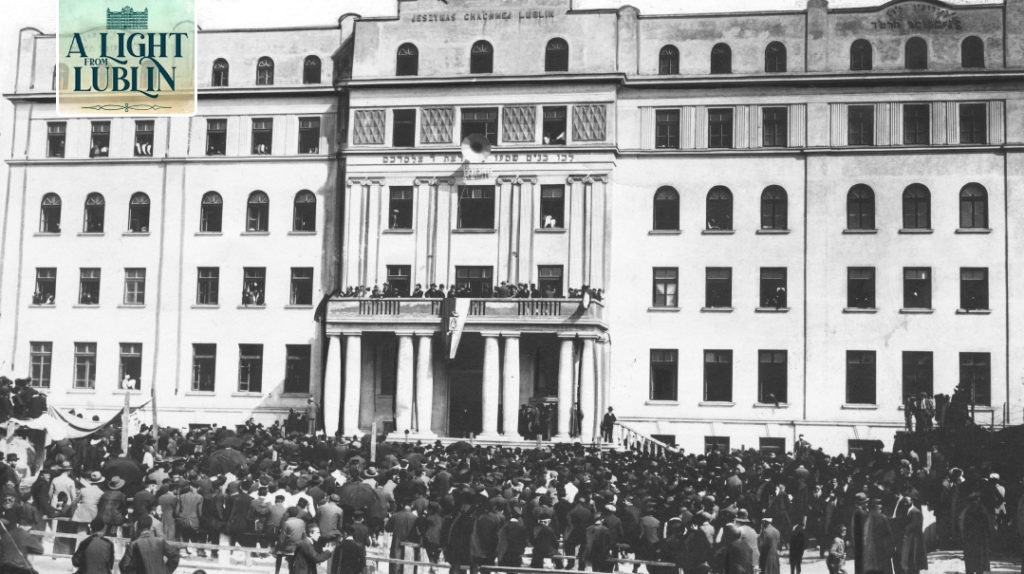 A Light from Lublin: Rav Meir Shapiro’s Quest to Build Yeshivas ...